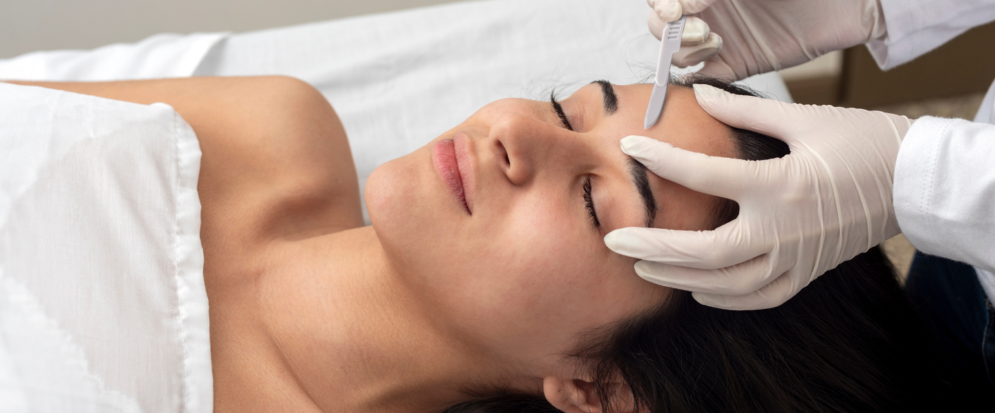 Discover Dermaplaning: Unlock Smooth, Radiant Skin - Benefits & Tips